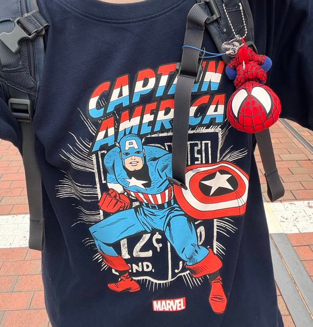 USJクルーの神ファンサに驚きの声「プロ意識すごい」スパイダーマン前での記念写真に…｜まいどなニュース